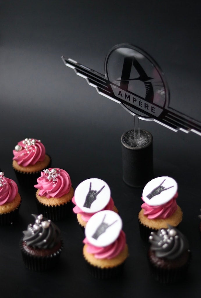 corporate-mini-cupcakes-brand-logo-edible-image-printing-melbourne ...