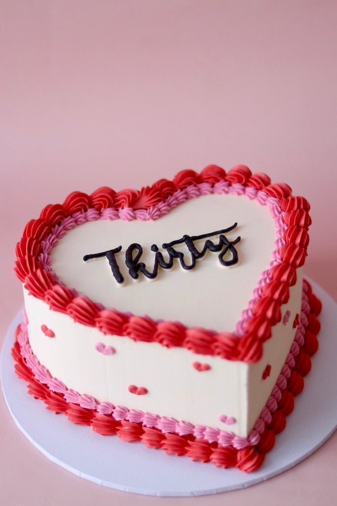 simple heart shape cake design